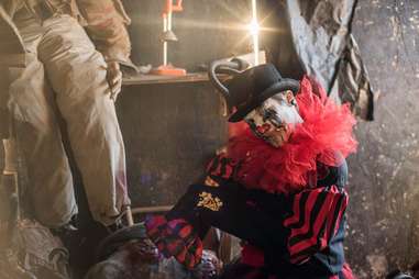 Best Haunted Houses in Seattle: Scariest Places to Visit - Thrillist