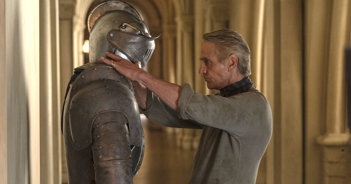 'Watchmen' Episode 3: Lila Byock Explains Adrian Veidt & Laurie Blake ...