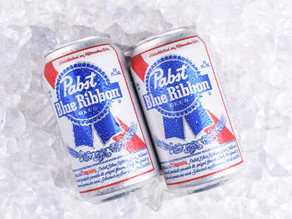 PBR 99 Pack: Pabst Blue Ribbon Now Selling 99 Cans of Beer in One Pack ...