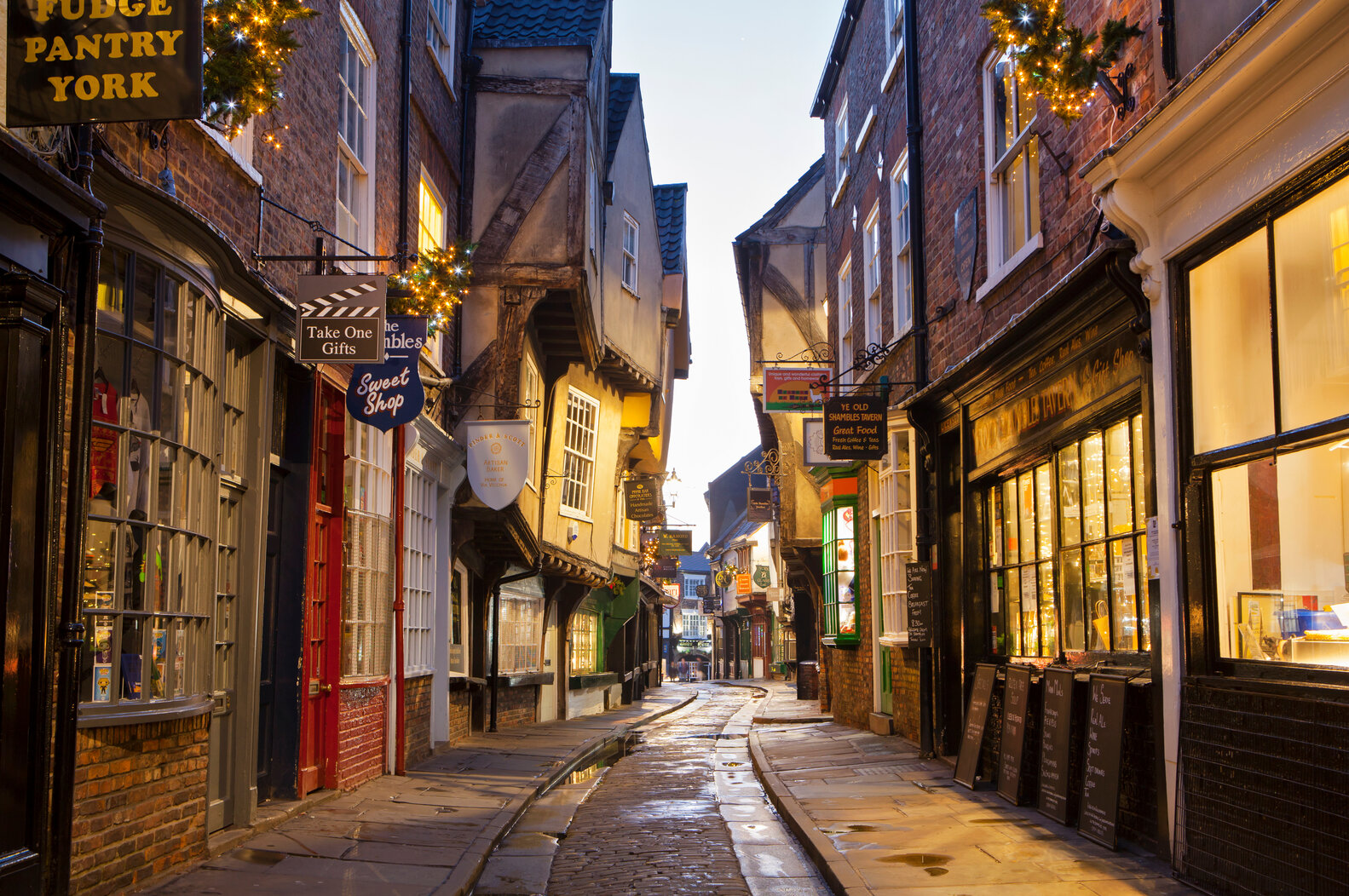 Things to Do in Yorkshire, England: Best Places to Eat, Drink & Visit ...