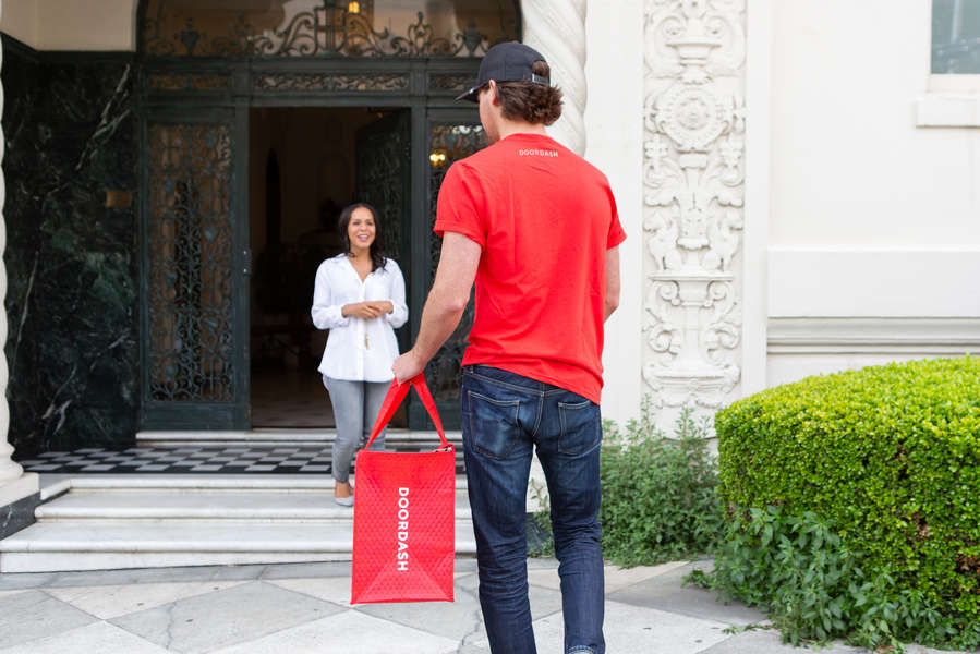DoorDash Chase Sapphire Reserve Benefits: Free Food Delivery for a Year ...