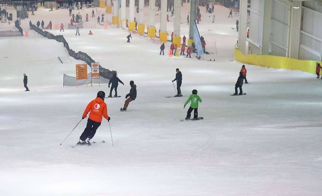 'Big Snow' at American Dream Mall: Indoor Ski Slope Open All Year Long ...