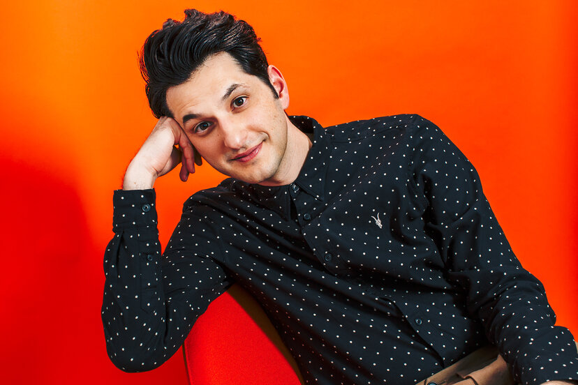 Ben Schwartz Interview: Voice of 'Sonic' Talks Memes, Jean-Ralphio ...
