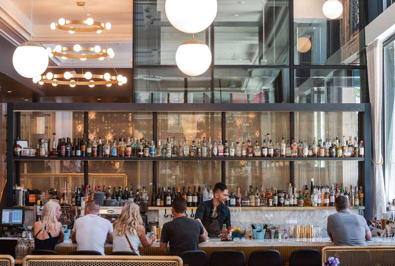 Best Cocktail Bars in Seattle: Bars & Lounges With Great Drink Menus ...