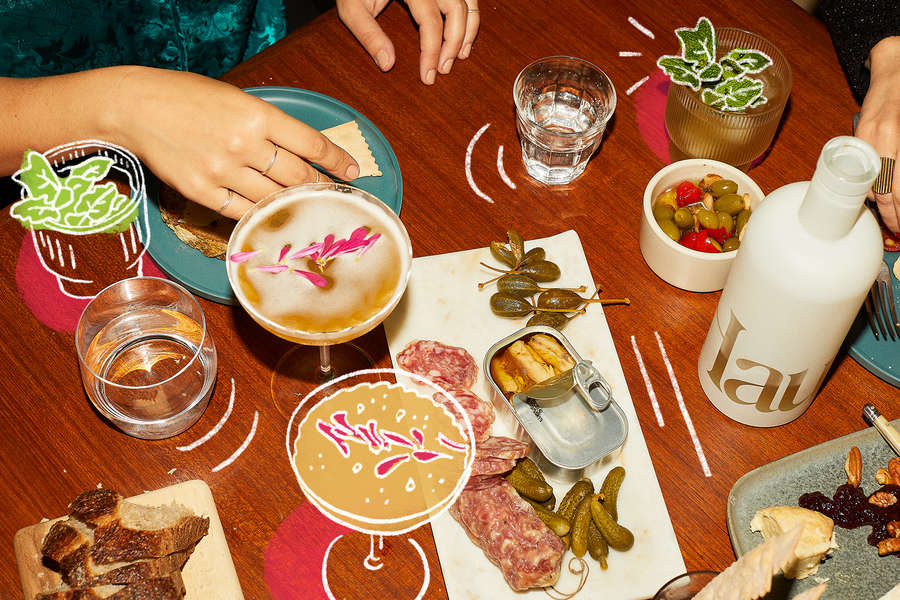 What is an Aperitif? Definition, Types of Wines, Cocktails & More ...