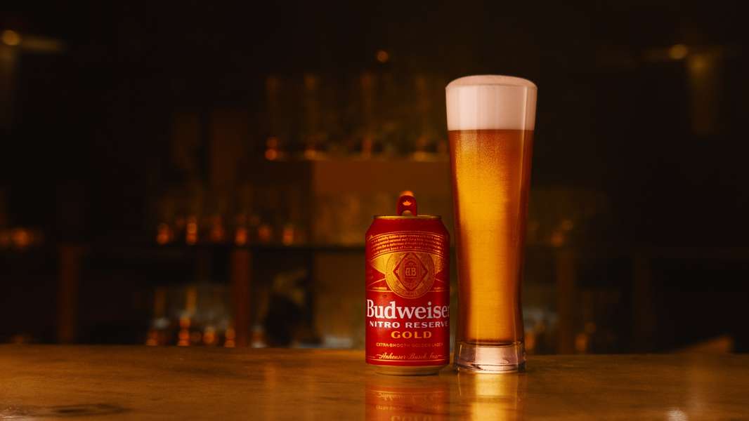 Budweiser Nitro Reserve Gold: New Beer You Shake Before Drinking ...