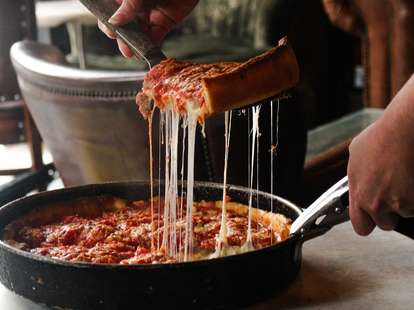 How to Get Local Midwestern Food Delivered: Deep Dish Pizza & More ...