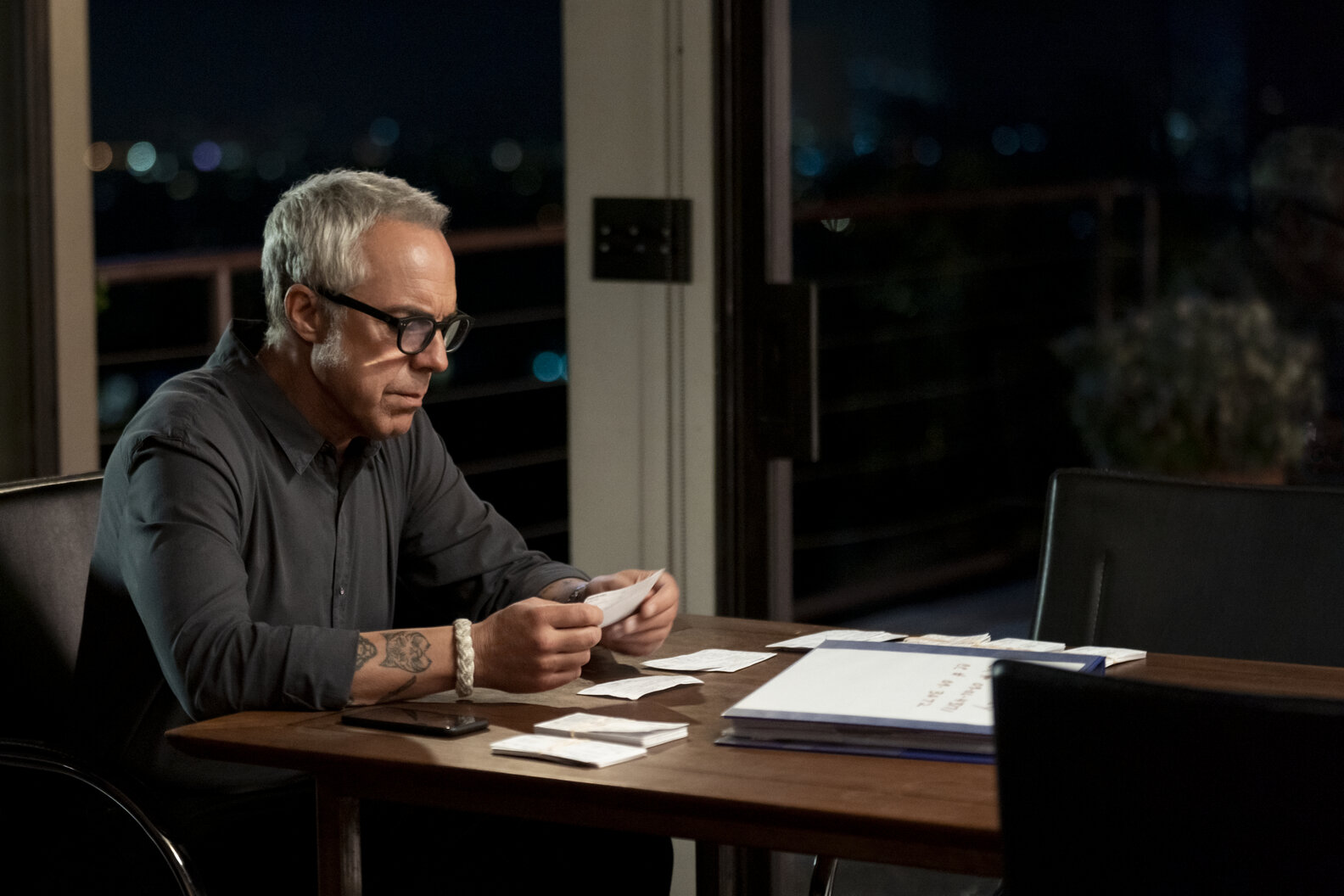 'Bosch' Season 6 Review: Why You Should Watch Amazon's Detective Show ...