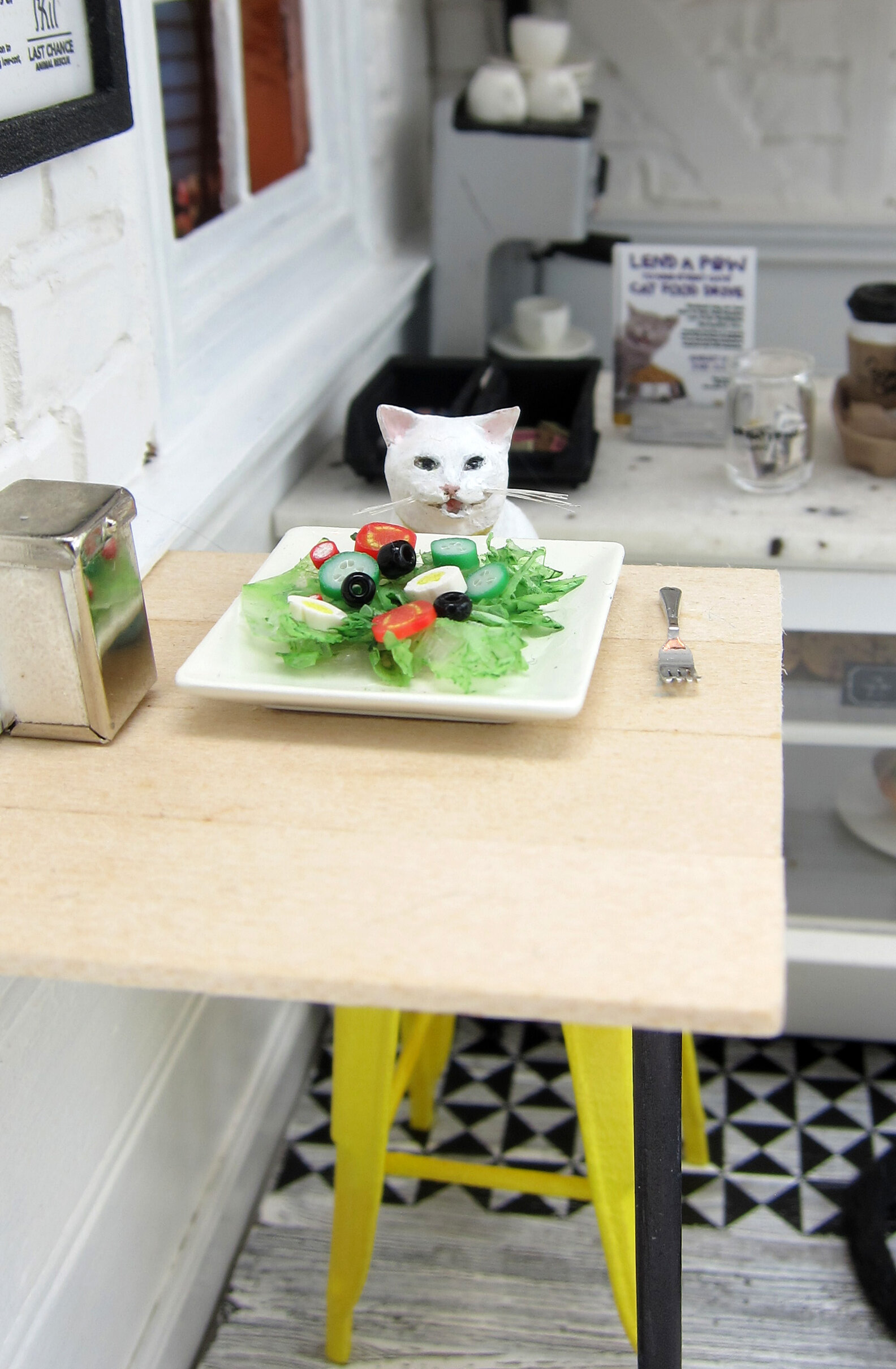 Cat Loves Mom's Mini Cat Cafe - The Dodo