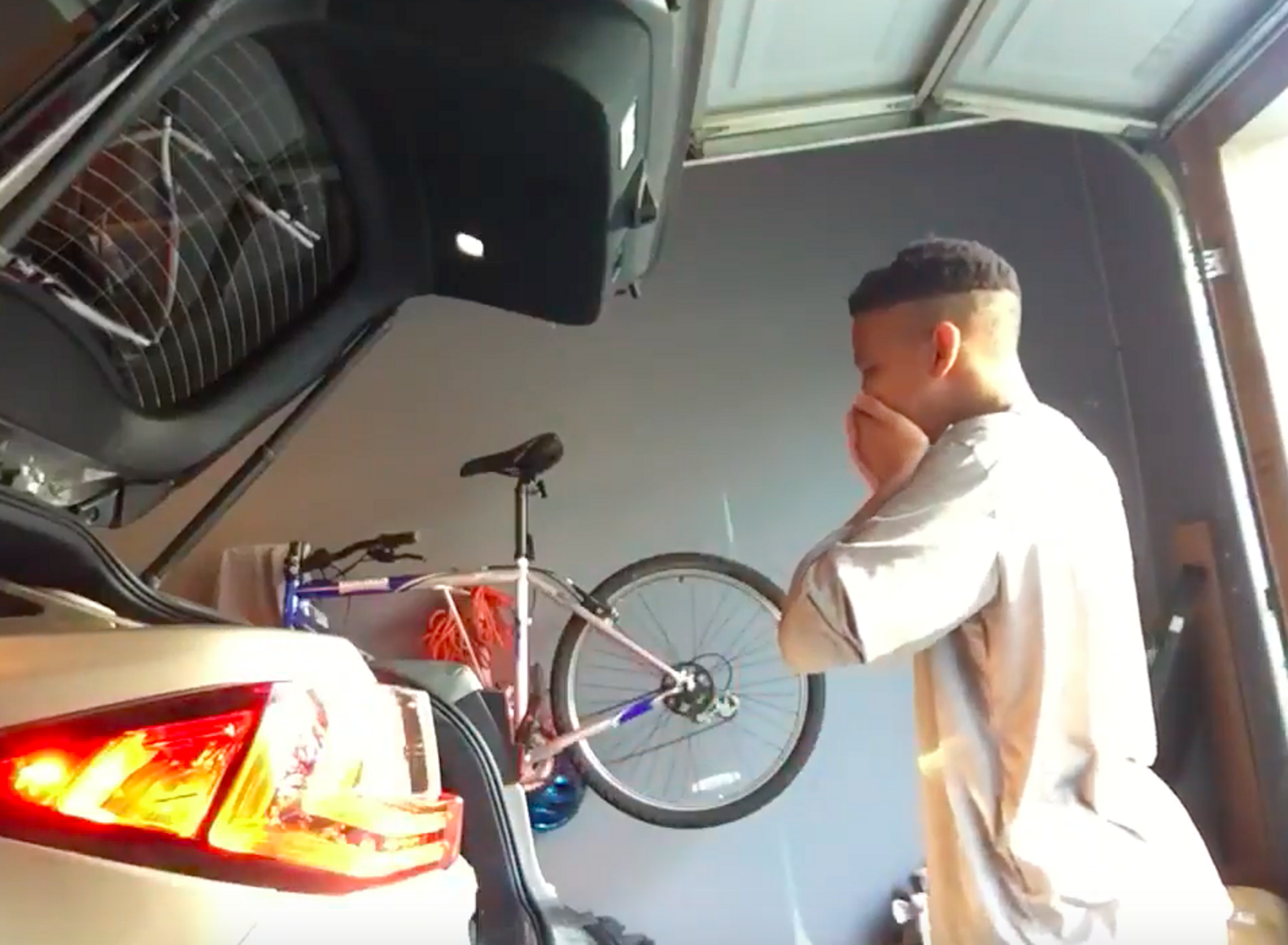 Kid Loses It When He Gets Surprised With A Puppy - The Dodo