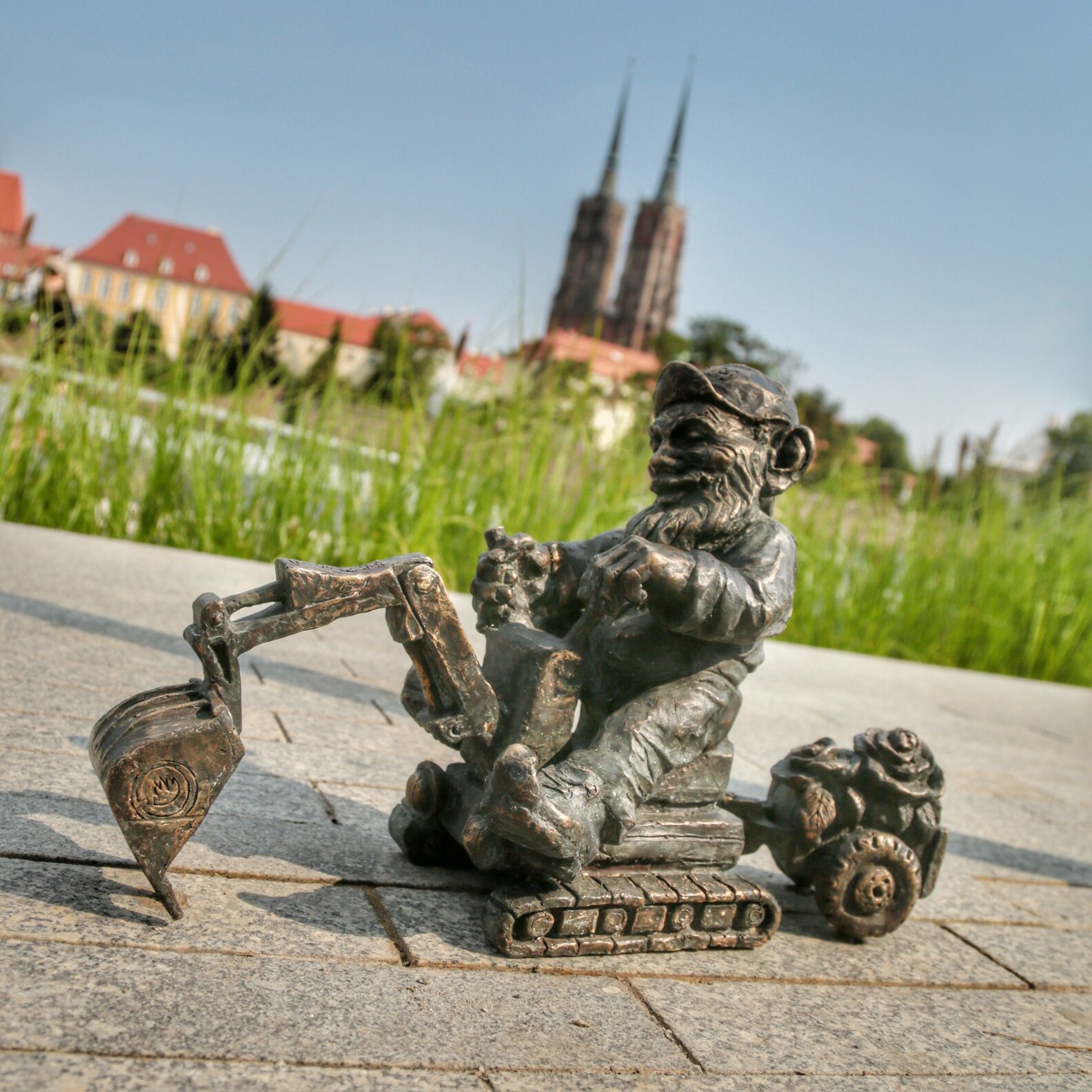 Wroclaw Gnomes History: What's the Meaning Behind All Those Dwarves ...