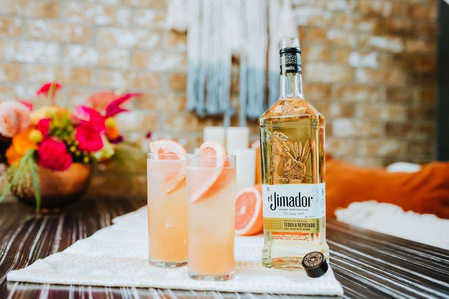 Drizly Discount August 2020: How To Order Home Delivery Alcohol - Thrillist