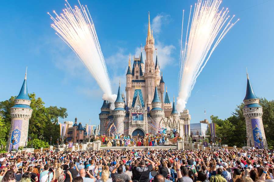 Brief History of Disney World: Opening Date, Timeline, Facts & More ...