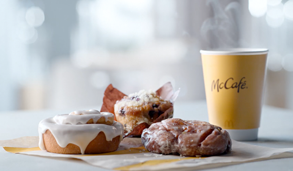 McDonald's Breakfast Menu Adds Cinnamon Rolls, Apple Fritters & More ...