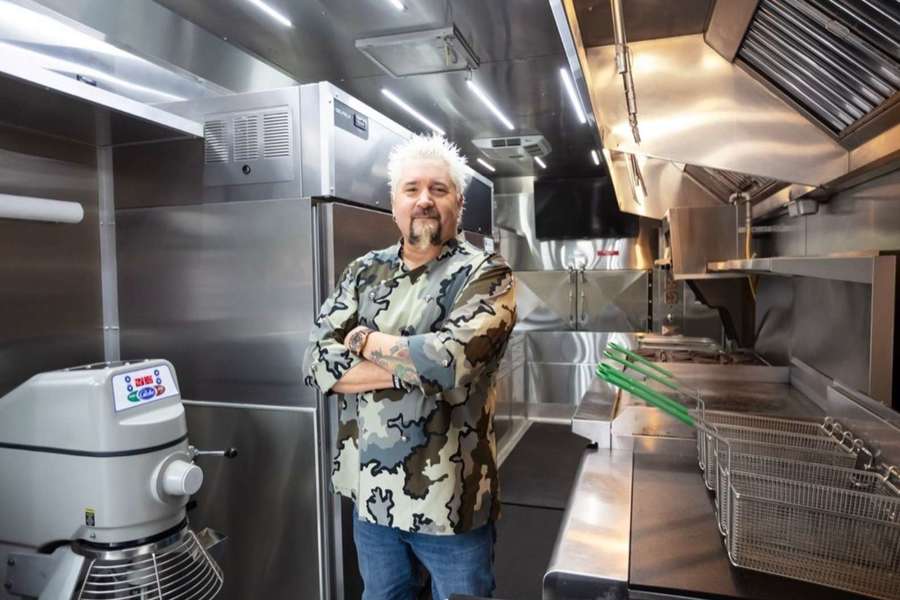 Guy Fieri Is Feeding First Responders Fighting California Glass Wild ...