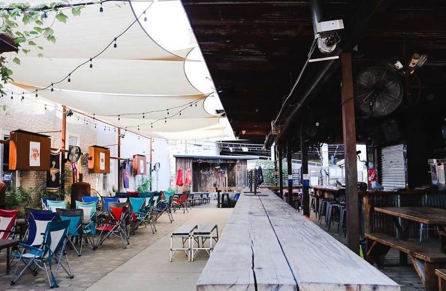 Rustic Tap: Austin, TX - Thrillist