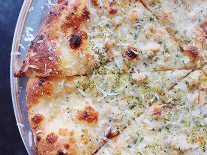 MTH Pizza: Smyrna, GA - Thrillist