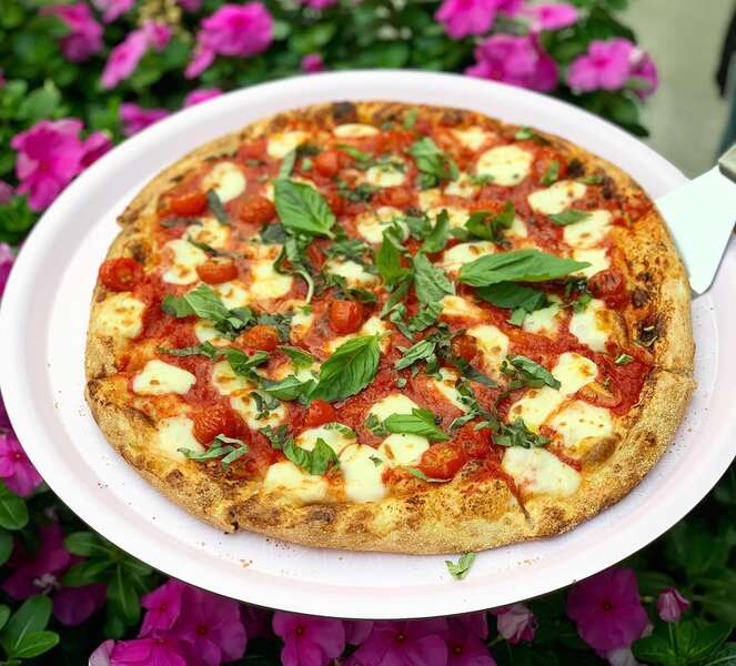 Bacio Pizzeria: Washington, D.C. - Thrillist