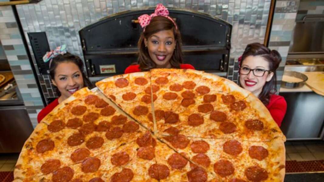 Pin-Up Pizza: Paradise, NV - Thrillist