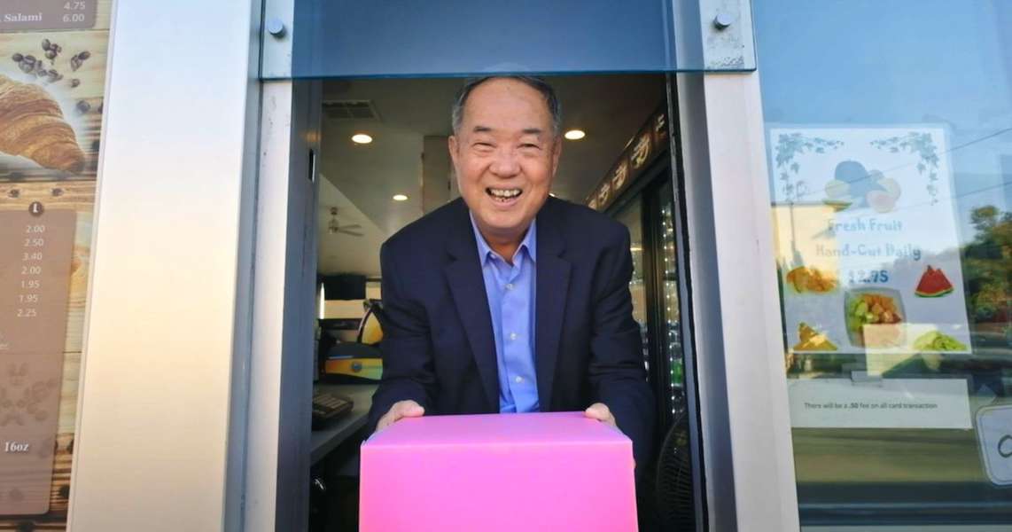 'The Donut King' Trailer: Inside the Rise & Fall of a Donut Empire ...