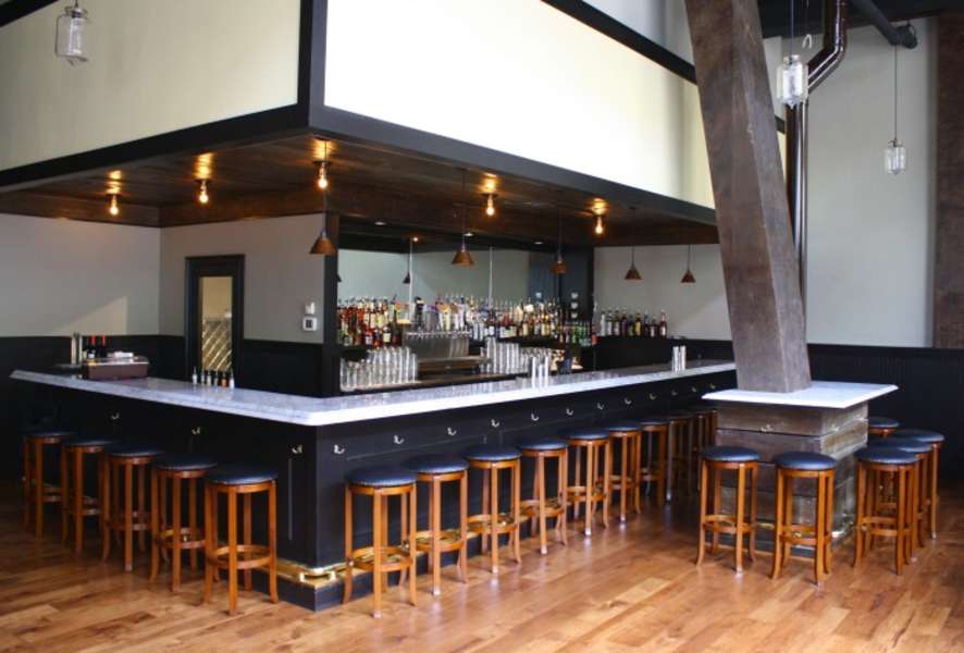 Acre 121: A Bar in Washington, DC - Thrillist