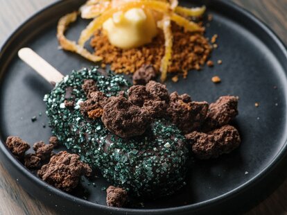 Aziza: Atlanta, GA - Thrillist