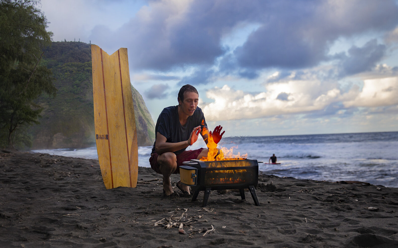 BioLite FirePit+ Is Back: Smokeless Fire Pit & Grill - Thrillist