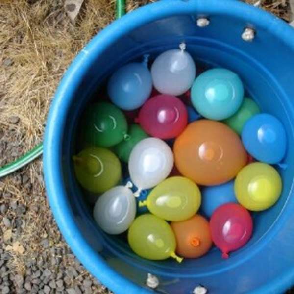 First-Ever Georgetown Water Balloon Fight - Thrillist