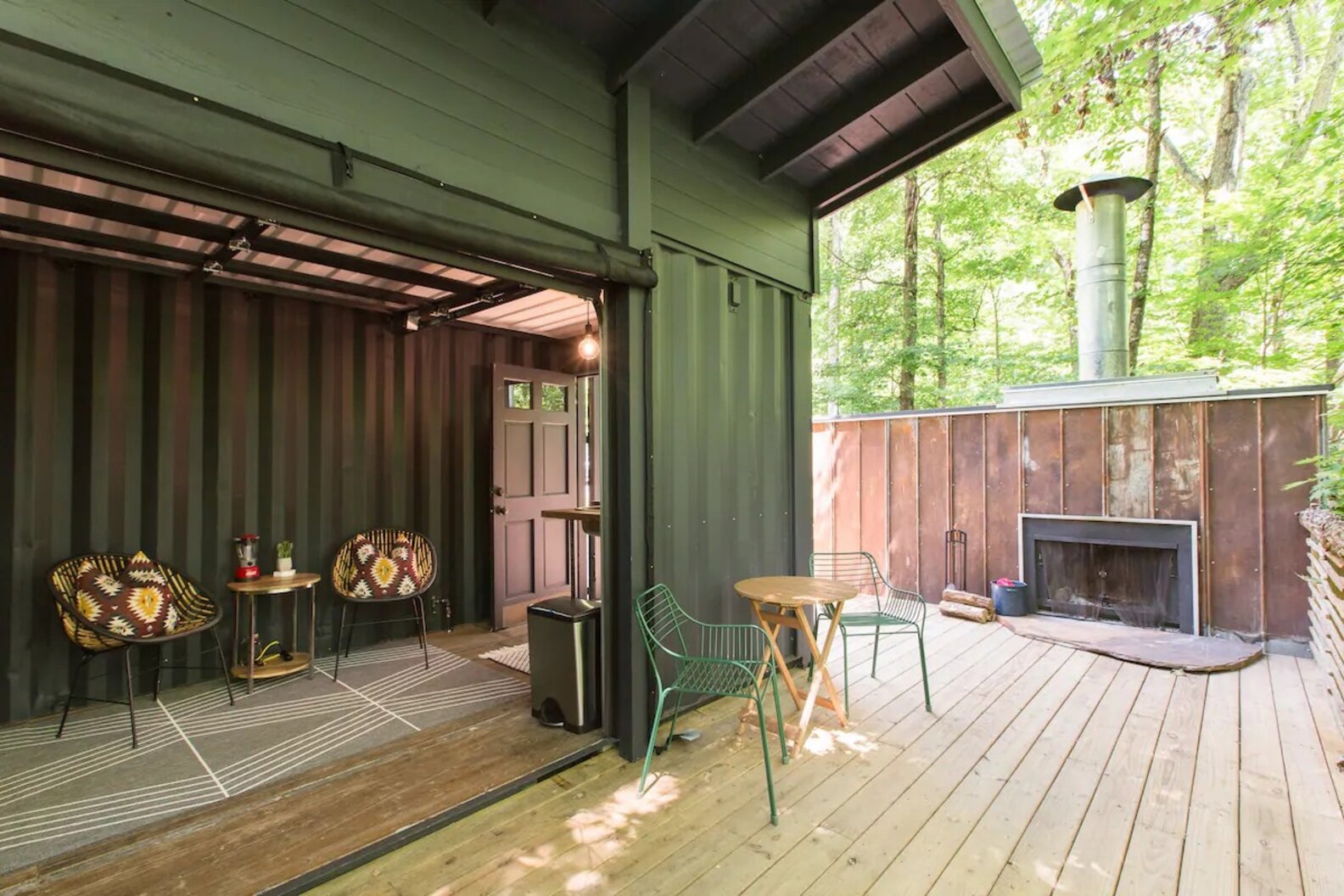 Tiny Homes on Airbnb: Small Places to Rent to Get Away From It All ...