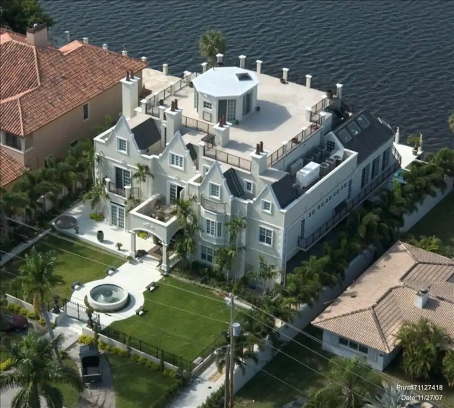 Best Castles For Rent On Airbnb: How To Stay the Night In A Castle ...