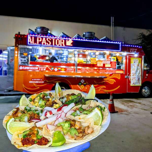 El Flamin' Taco: Los Angeles, CA - Thrillist