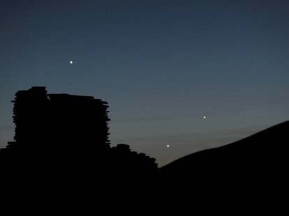 Why May Is the Best Month to Go Look for Mercury in the Night Sky ...