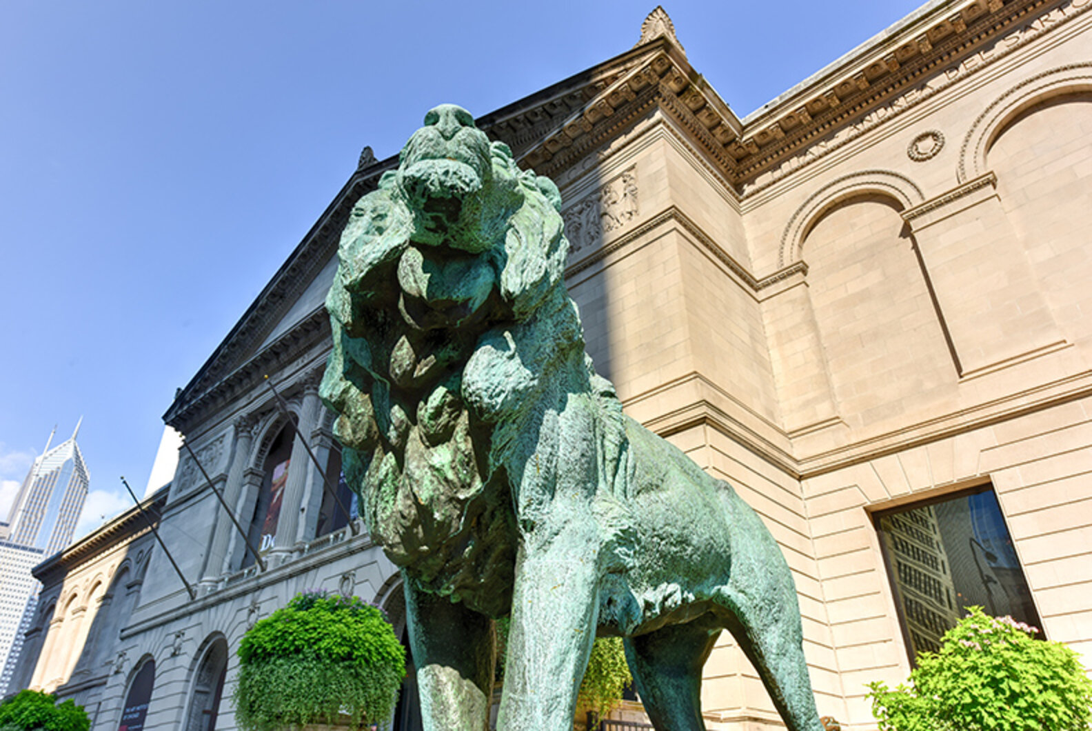 The Best Things for LGBTQ Visitors To Do in Chicago - Thrillist