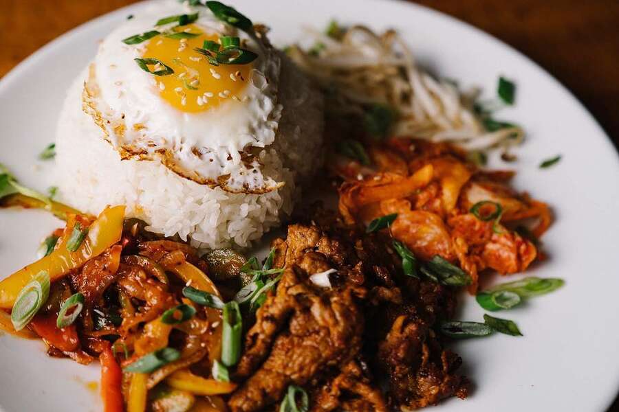 Far Bar: Los Angeles, CA - Thrillist