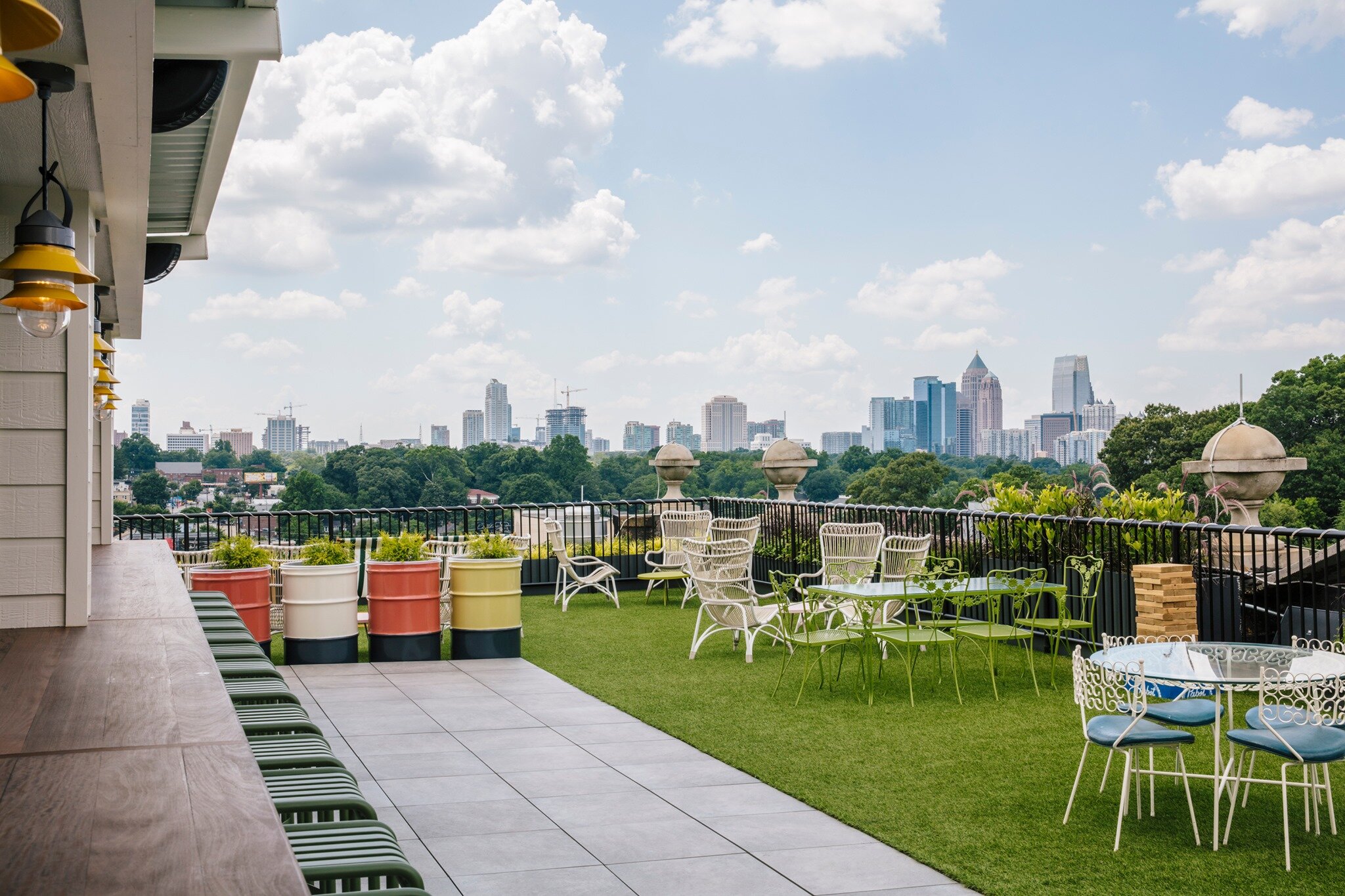 Best Rooftop Bars in Atlanta: Where to Drink With a View - Thrillist