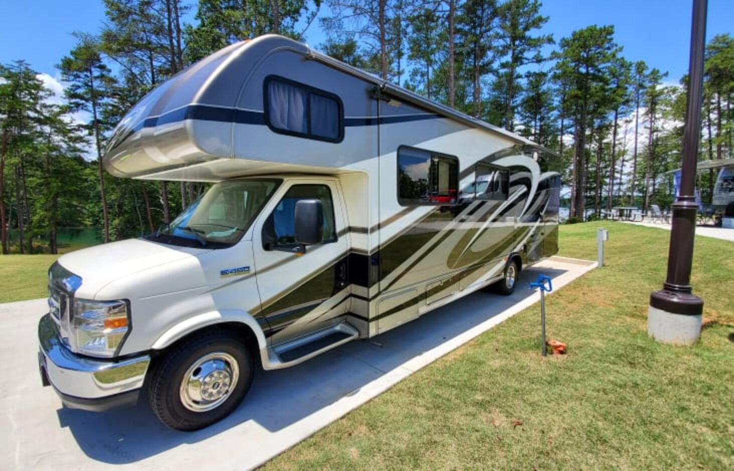Cool RVs You Can Rent On RVshare - Thrillist