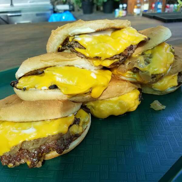 The Friendly: San Diego, CA - Thrillist