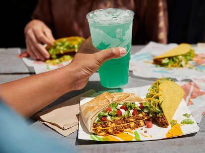 Taco Bell Grande Crunchwrap: Triple Double Crunchwrap Is Back on Menus ...