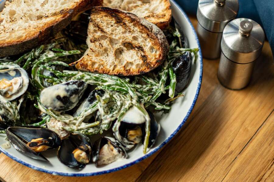 Alcove: A Boston, MA - Thrillist