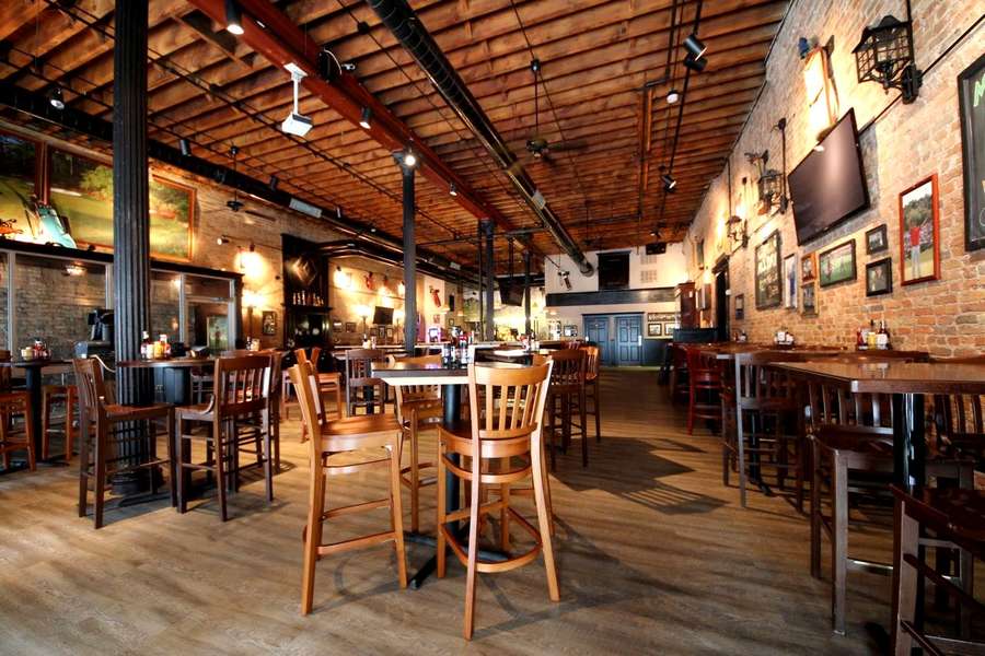 Tradition: A Bar in Chicago, IL - Thrillist