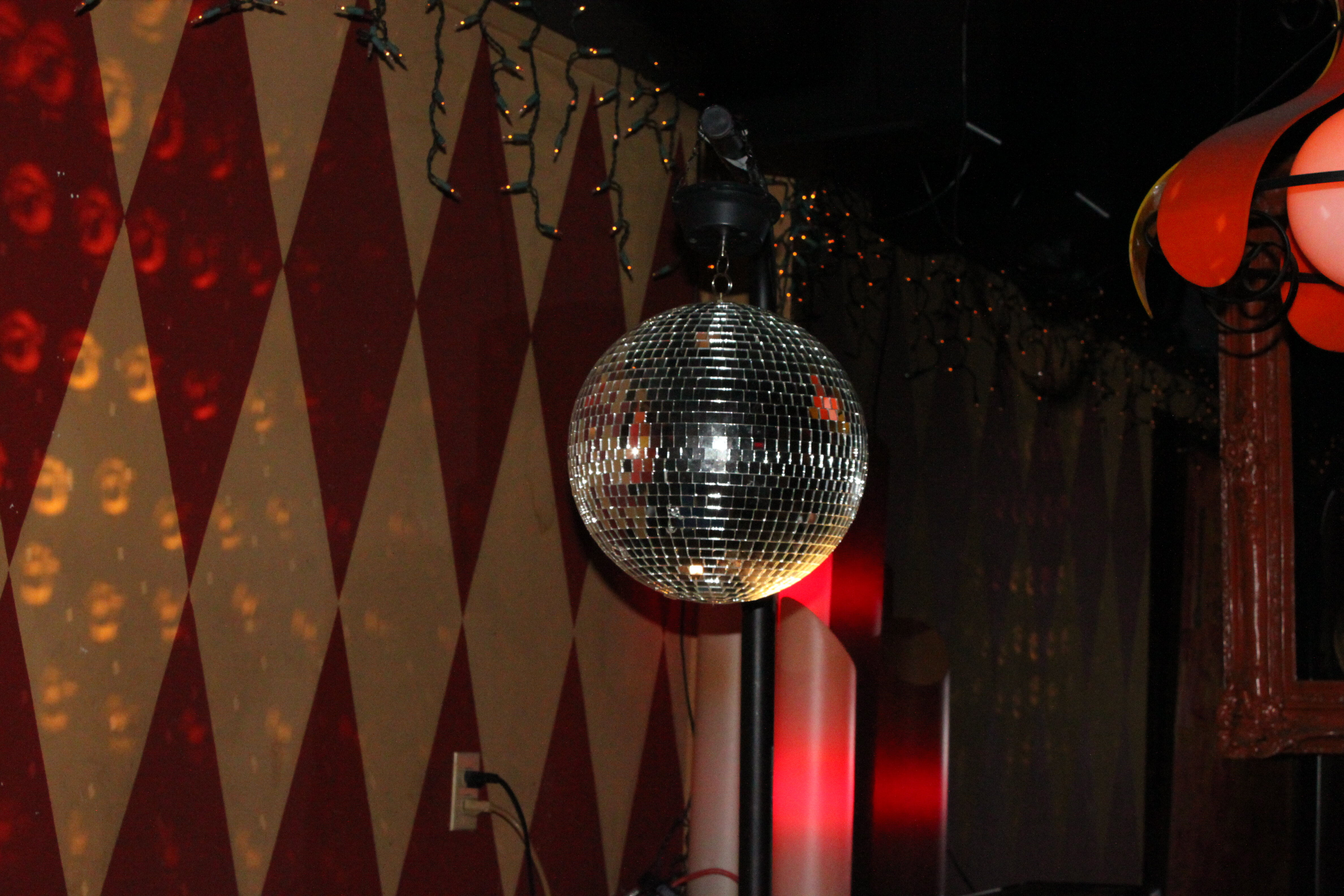 Best Bars in Dallas: Cool New Places to Drink & Our All-Time Favorites ...