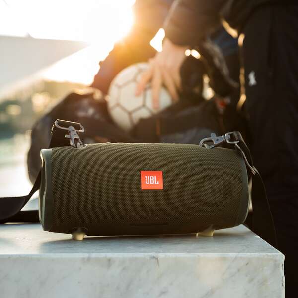 JBL Labor Day Sale 2021: Save Up to 65% On Speakers Right Now - Thrillist