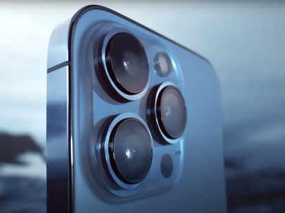 Apple iPhone 13 Lineup: New Features, Colors, Sizes, Pricing & More ...