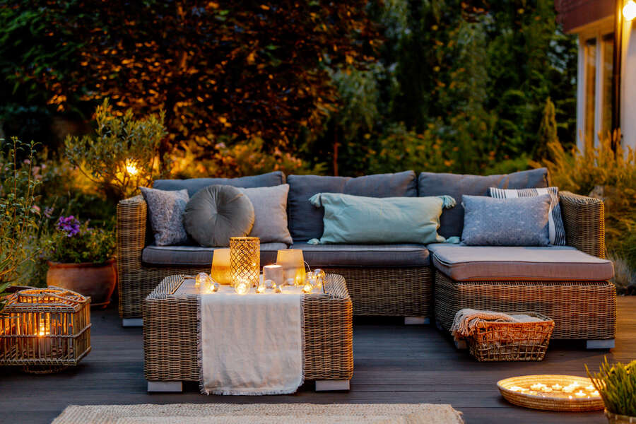 Outdoor Essentials for Fall: How to Make Your Space Cozy for Autumn ...