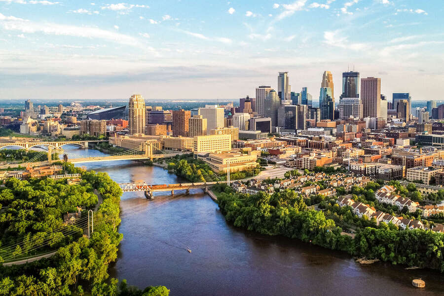 Cities to Visit in the Midwest: Top 7 Places to Travel For the Weekend ...