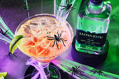 Chili's Halloween-Themed Margarita Is Here - Thrillist