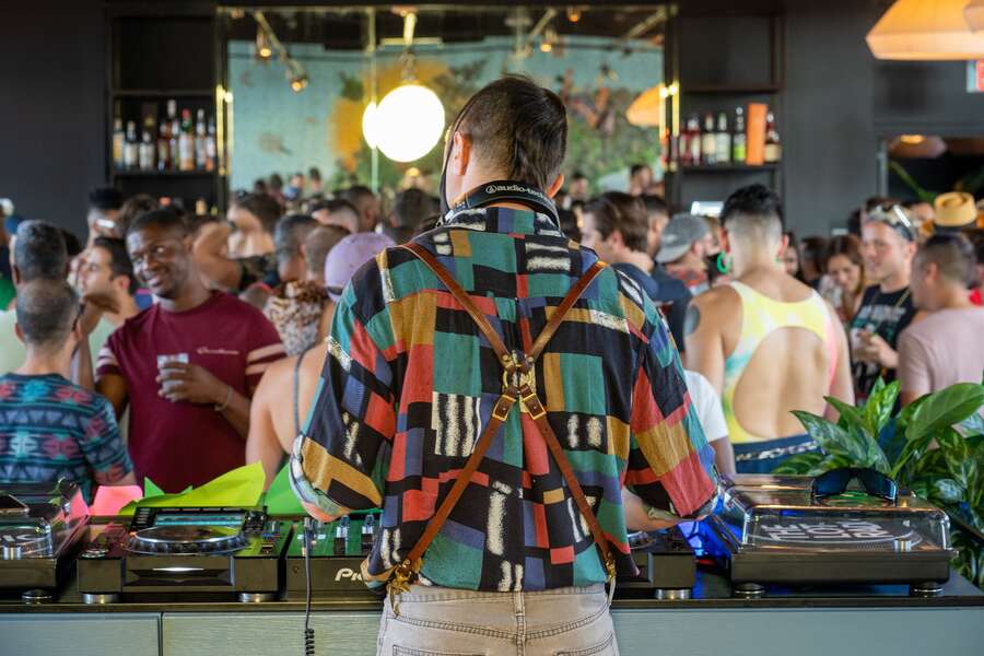 Best Places for LGBTQ+ Nightlife in Washington DC: Bars, Clubs & More ...