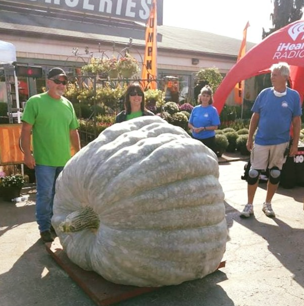 Ohio Farmers Grew a Massive Squash That Just Crushed a World Record ...