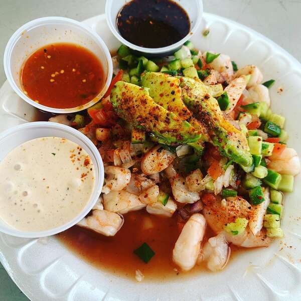 Mariscos Tocho: Lynwood, CA - Thrillist