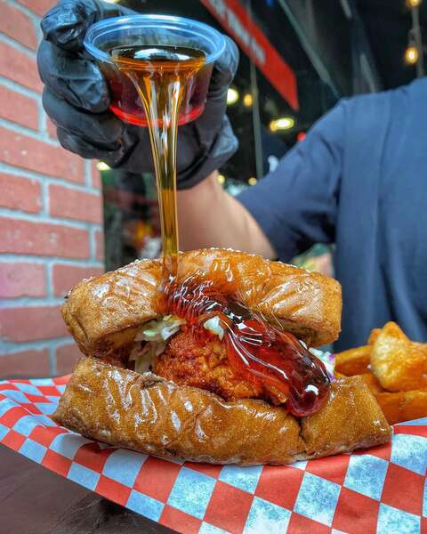 The Red Chickz: Los Angeles, CA - Thrillist